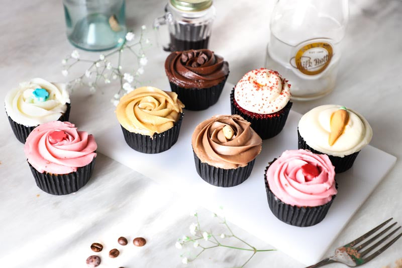 Strawberry Cupcake - KHI ONLY – Lals - Chocolate and Gifting Brand in ...